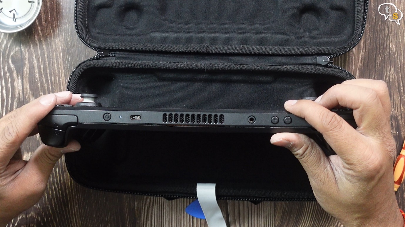 a-picture-containing-weapon-case-description-aut | talkingStuff Network